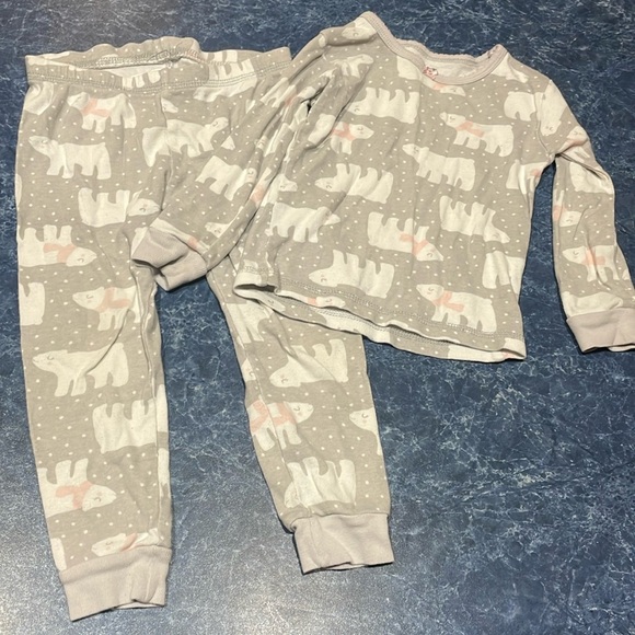Carter's | Pajamas | 5 For 2 Little Girl Pajamas 2t Carters Polar Bears ...